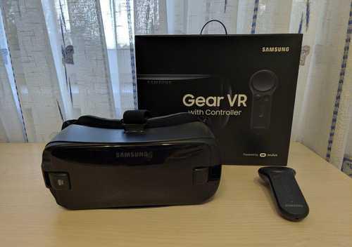 Samsung Gear VR (очки виртуальной реальности)