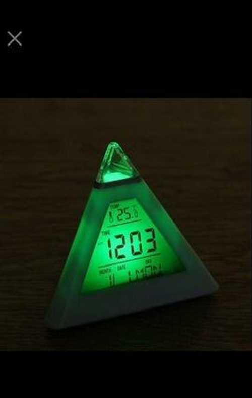 Часы-будильник электронные "Пирамида", с термометр