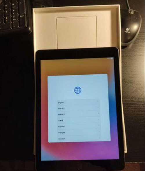 iPad (6th Generation Wi-Fi) 32 Gb A1893