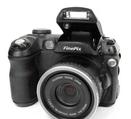 Фотоаппарат FujiFilm FinePix s5500