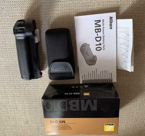 Батарейный блок Nikon MB-D10