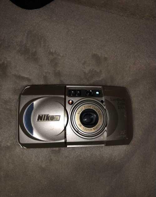 Плёночный фотоаппарат Nikon Lite Touch Zoom 130ED