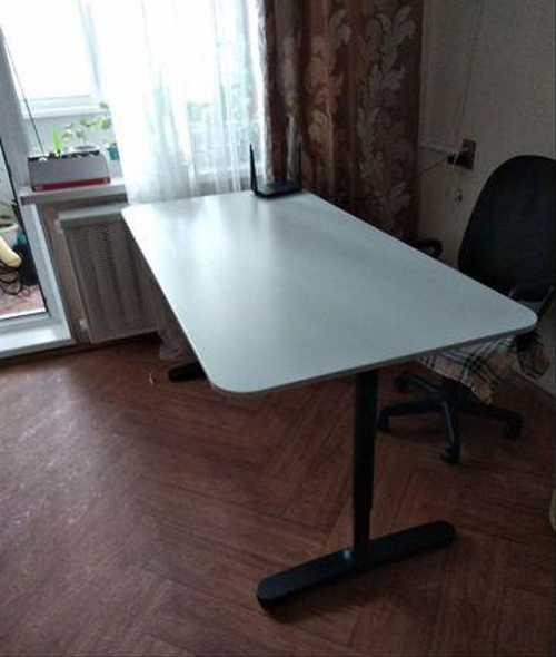 Компьютерный стол Bekant 160x80