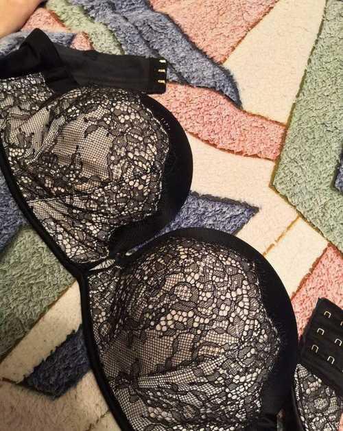 Бюстгальтер Victoria Secret Bombshell 34B