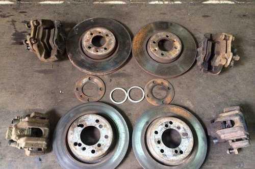 Суппорт Скоба бмв Е34 520 BMW 525 супорт