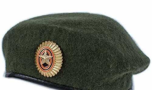 Берет шерстяной с кокардой вс РФ