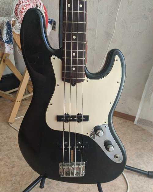 Бас гитара Fender jazz bass avri '62