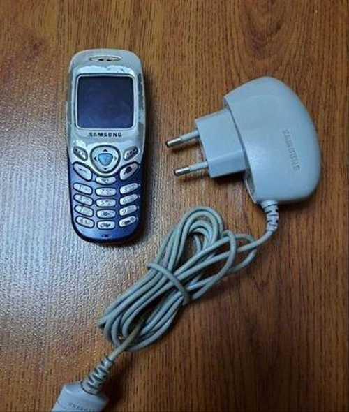 Телефон Samsung SGH C200
