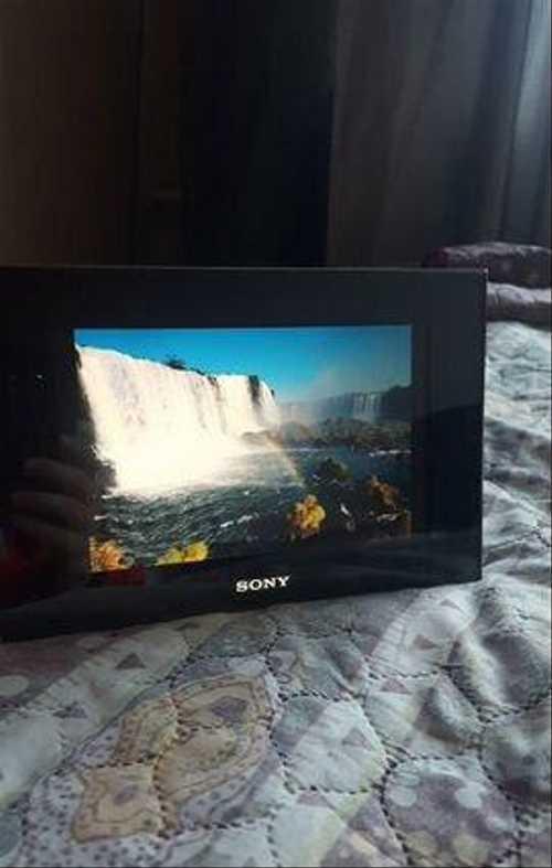 Цифровая фоторамка sony