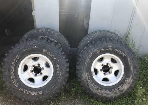 Mickey Thompson Baja MTZ на дисках Toyota LC 80