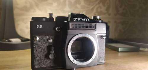 Плёночный фотоаппарат zenit 11