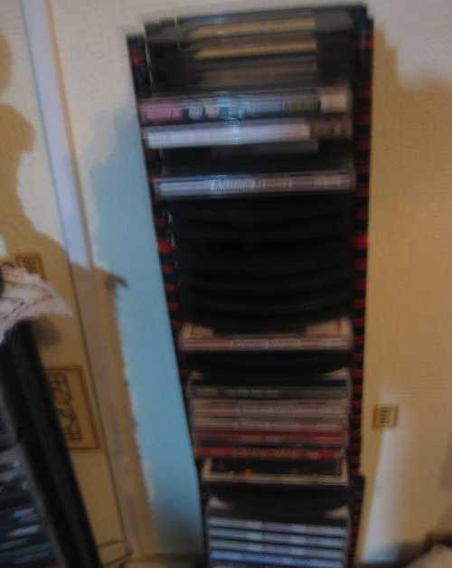 Полка 15 DVD дисков, черная наращиваемый пластик