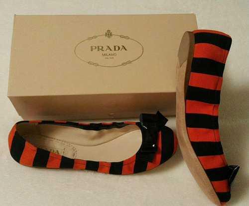 Балетки новые Prada