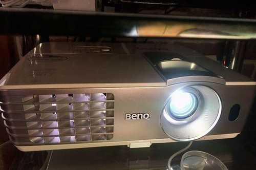 Проектор Benq W1070