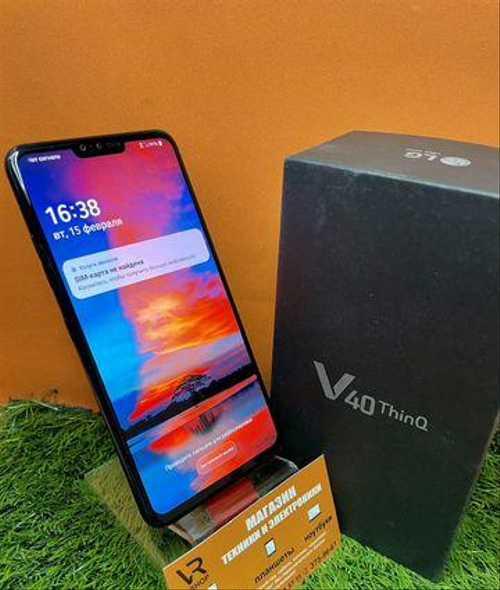 Смартфон LG V40 ThinQ