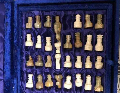 Шахматы из камня