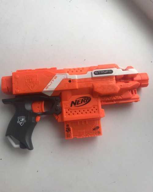 Nerf elite страйф