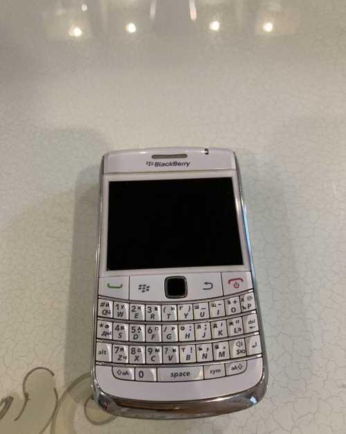 Телефон BlackBerry bold 9780