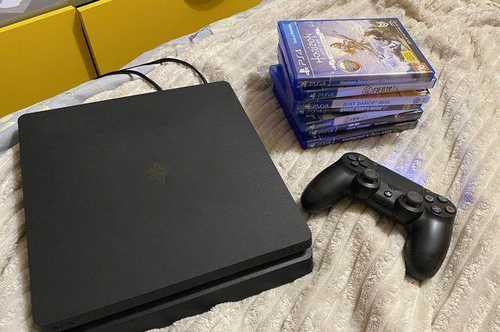 PS 4 Slim 500Gb и 7 игр на дисках