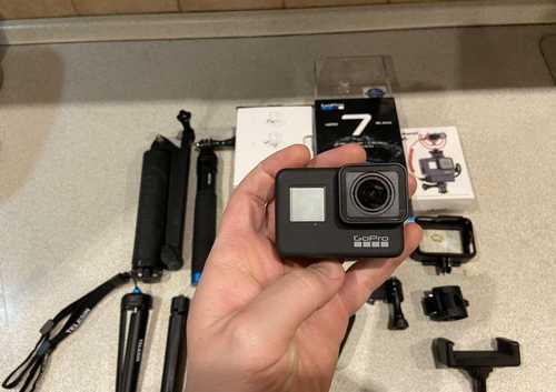 Go Pro Hero 7 комплект