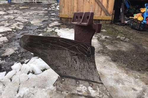 Отвал плуга в сборе