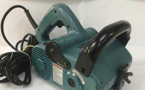 Щеточная шлифмашина Makita 9741