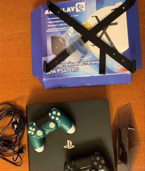 PS4 PlayStation 4 Pro 1TB Black (CUH-7108B)
