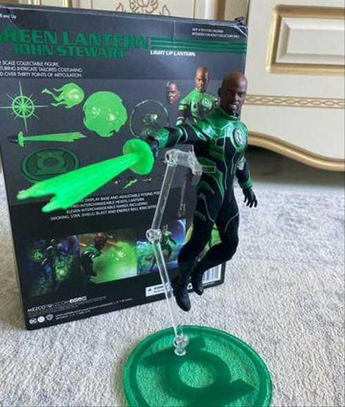 Mezco фигурка Зеленый Фонарь