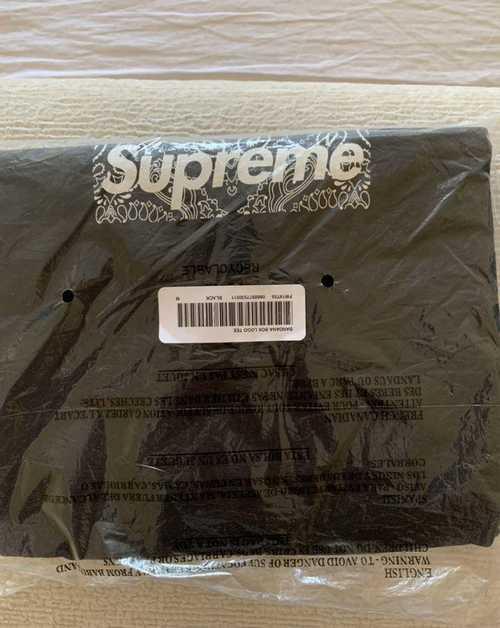 Supreme Bandana Box logo tee