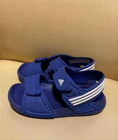 Тапки Сланцы adidas р. 25 для бассейна