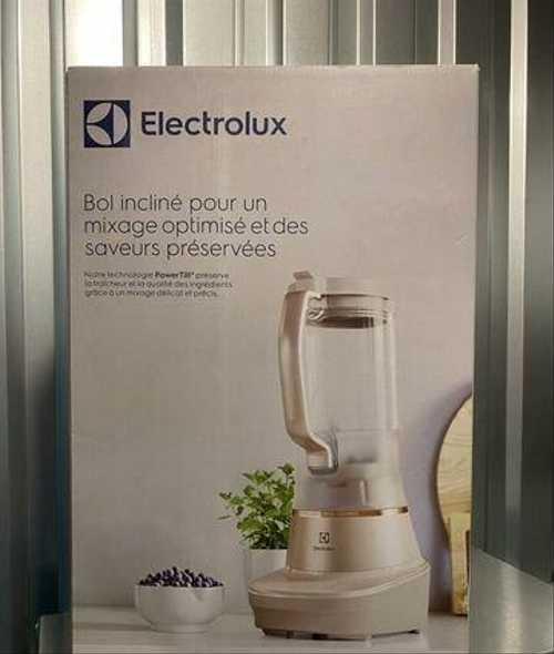 Блендер Electrolux Explore 7 E7TB1-8SSM