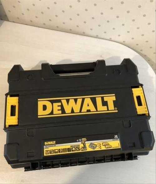 Кейс dewalt tstak для шуруповертов