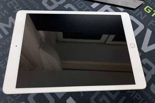 iPad 8-th 32 gb silver