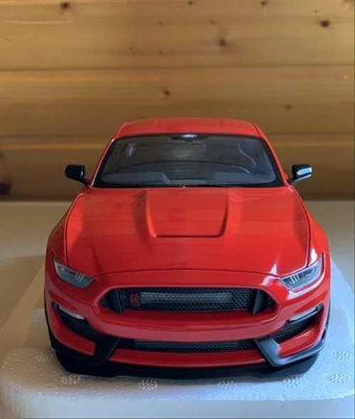 1/18 AutoArt Ford Shelby GT-350R