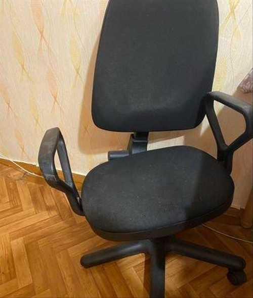 Компьютерный стул (на запчасти)