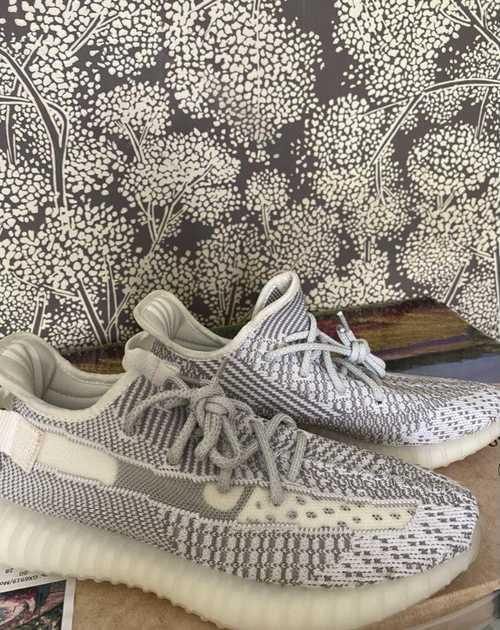 Кроссовки yeezy boost 350v2