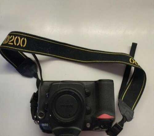 Зеркальный фотоаппарат Nikon d200 +все с фото