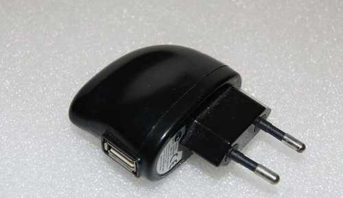 Зарядное USB-устройство Travel Charger RM-001
