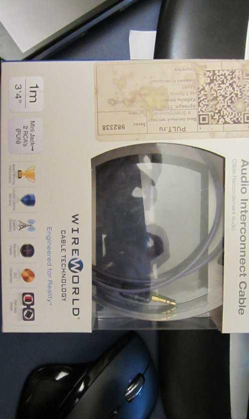 Wire World Pulse 3.5mm to 2 RCA