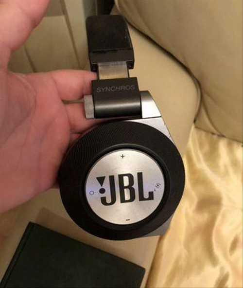 Магнитола Fhilips наушники JBL