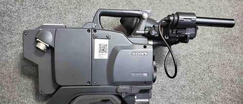 Видеокамера Sony DXC-D50P