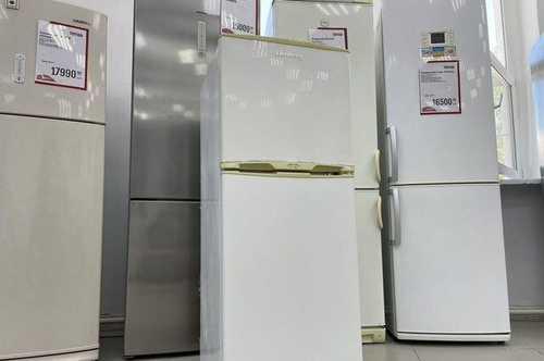 Холодильник Elenberg