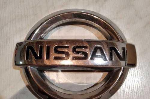 Эмблема Nissan Navara Pathfinder