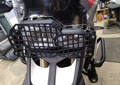 Защита фары BMW F800GS