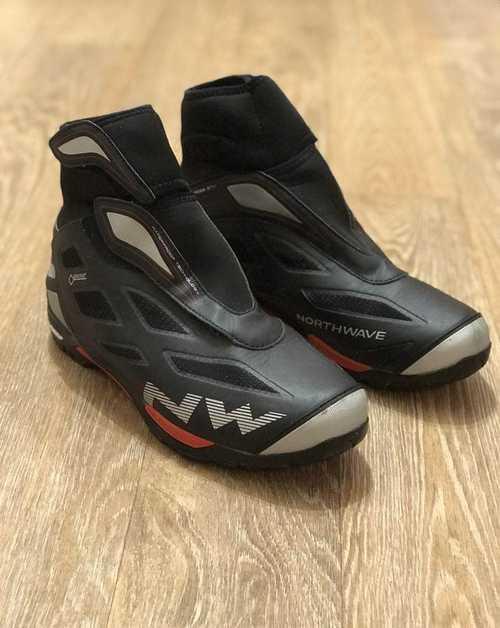 Велоботинки Northwave X-Cross Goretex