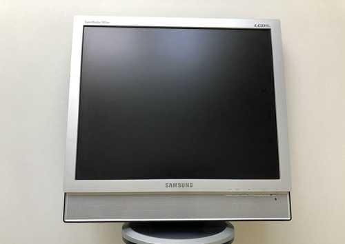 ЖК монитор 19" с колонками Samsung 941MP