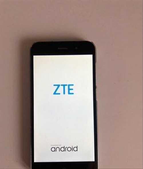 Телефон ZTE Blade Z7 16gb