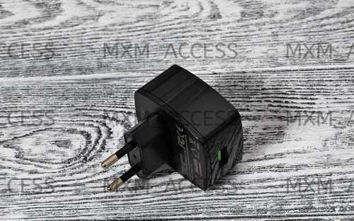 Зарядка/Блок Quick Charge 3.0A 18W hoco C26