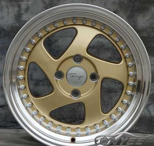 Литые диски Rotiform TMB R15 J8 ET25 4x100 золото