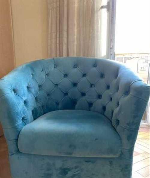 2 кресла из велюра